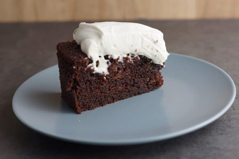 Se her hvorfor øl gør chokoladekager bedre: Det er et trick du burde ...